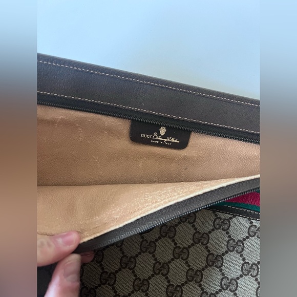 Gucci | Bags | Gucci Avery Collection Laptop Case | Poshmark